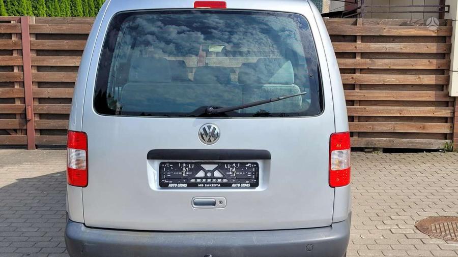 Pelēks Volkswagen Caddy 2010 Kretinga, ar dzinēja tilpumu 1.90 L un nobraukumu 209 tūkst. km par 4999 €, foto 6 vietnē AUTOMOTO.COM.LV