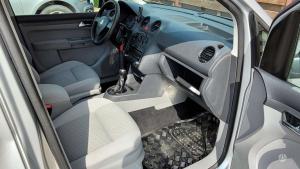 Pelēks Volkswagen Caddy 2010 Kretinga, ar dzinēja tilpumu 1.90 L un nobraukumu 209 tūkst. km par 4999 €, foto 8 vietnē AUTOMOTO.COM.LV