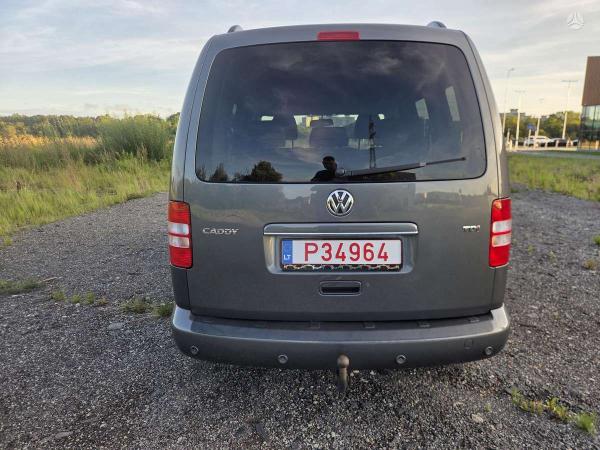 Volkswagen Caddy 2010 in Kaunas on AUTOMOTO.COM.LV Grey Volkswagen Caddy 2010 in Kaunas, with an engine capacity of 1.60 L and mileage of 275 thousand km for 5900 €, photo 7 on AUTOMOTO.COM.LV