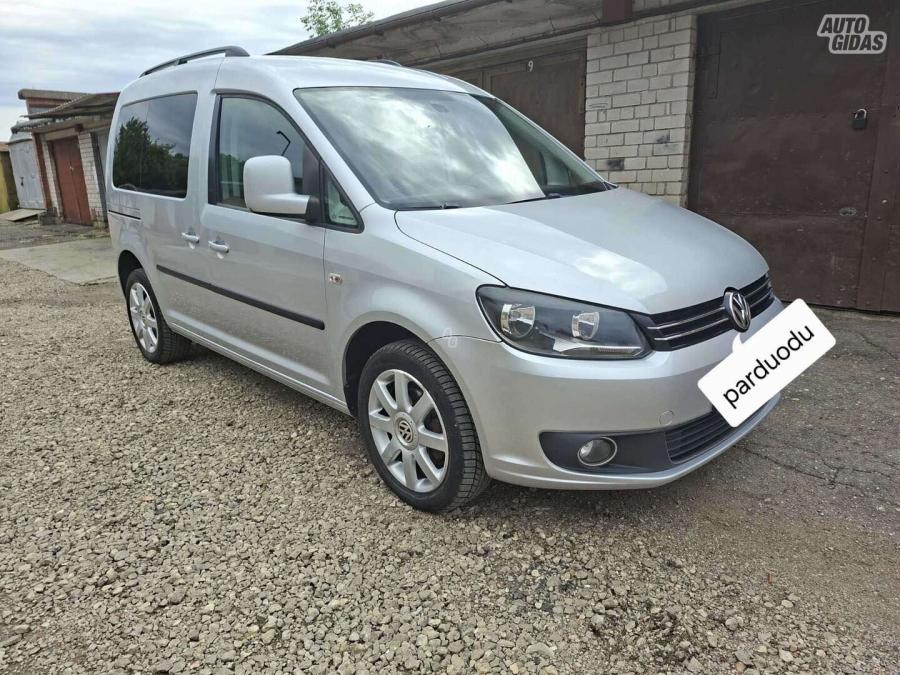 Pelēks Volkswagen Caddy 2010 Klaipėda, ar dzinēja tilpumu 1.60 L un nobraukumu 320 tūkst. km par 4999 €, foto 15 vietnē AUTOMOTO.COM.LV