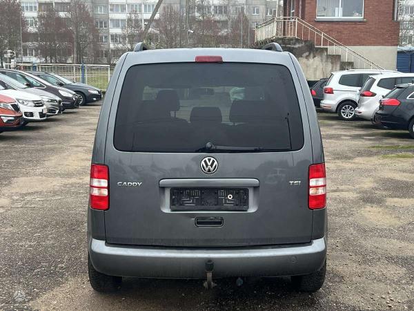 Grey Volkswagen Caddy 2011 in Kedainiai, with an engine capacity of 1.20 L and mileage of 254 thousand km for 3999 €, photo 8 on AUTOMOTO.COM.LV