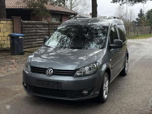 Grey Volkswagen Caddy 2011 in Vilnius, with an engine capacity of 1.60 L and mileage of 277 thousand km for 6250 €, photo 2 on AUTOMOTO.COM.LV