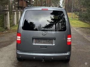 Grey Volkswagen Caddy 2011 in Vilnius, with an engine capacity of 1.60 L and mileage of 277 thousand km for 6250 €, photo 8 on AUTOMOTO.COM.LV