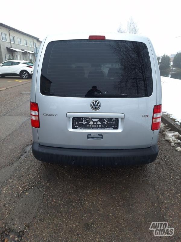 Pelēks Volkswagen Caddy 2011 Viļņa, ar dzinēja tilpumu 1.60 L un nobraukumu 248 tūkst. km par 6150 €, foto 5 vietnē AUTOMOTO.COM.LV