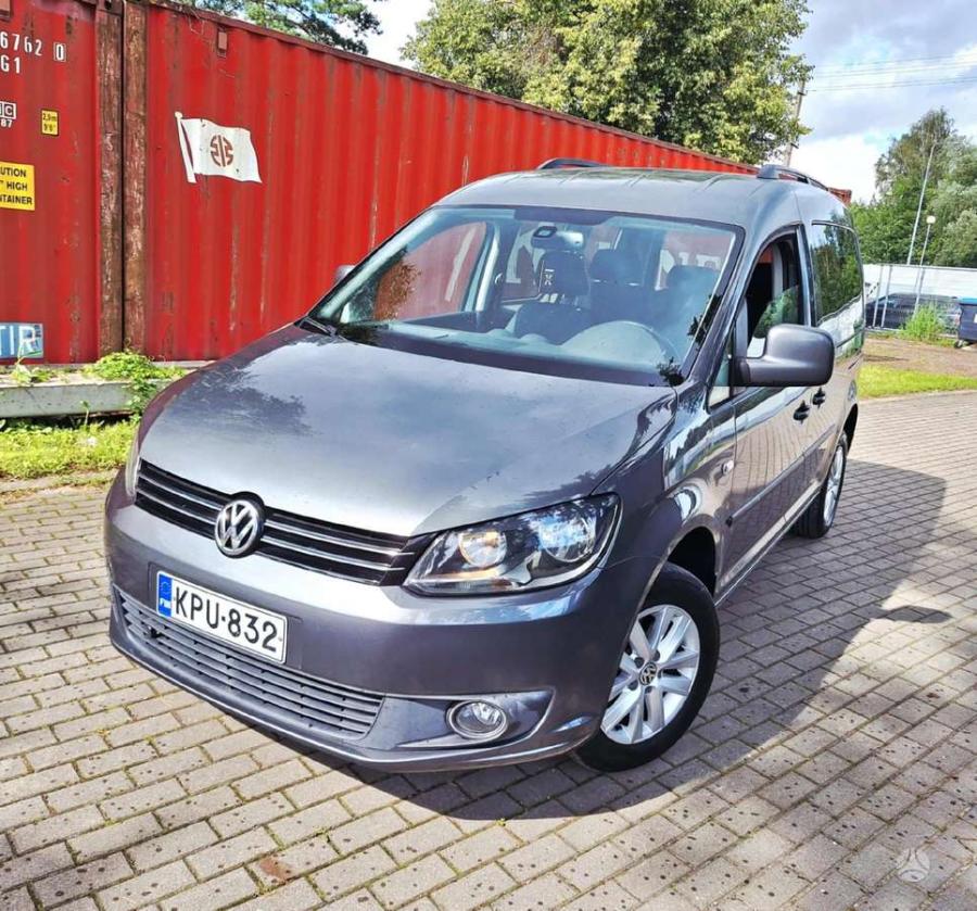 Grey Volkswagen Caddy 2011 in Radviliskis, with an engine capacity of 1.60 L and mileage of 263 thousand km for 6950 €, photo 1 on AUTOMOTO.COM.LV