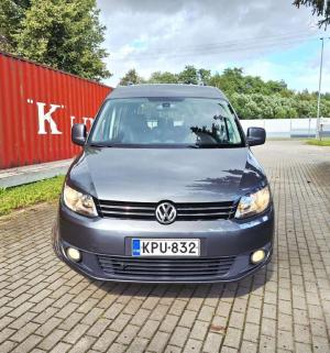 Grey Volkswagen Caddy 2011 in Radviliskis, with an engine capacity of 1.60 L and mileage of 263 thousand km for 6950 €, photo 3 on AUTOMOTO.COM.LV
