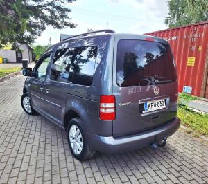 Grey Volkswagen Caddy 2011 in Radviliskis, with an engine capacity of 1.60 L and mileage of 263 thousand km for 6950 €, photo 5 on AUTOMOTO.COM.LV