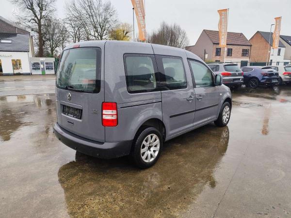 Pelēks Volkswagen Caddy 2011 Kauņa, ar dzinēja tilpumu 1.60 L un nobraukumu 270 tūkst. km par 4700 €, foto 5 vietnē AUTOMOTO.COM.LV