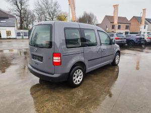 Pelēks Volkswagen Caddy 2011 Kauņa, ar dzinēja tilpumu 1.60 L un nobraukumu 270 tūkst. km par 4700 €, foto 5 vietnē AUTOMOTO.COM.LV