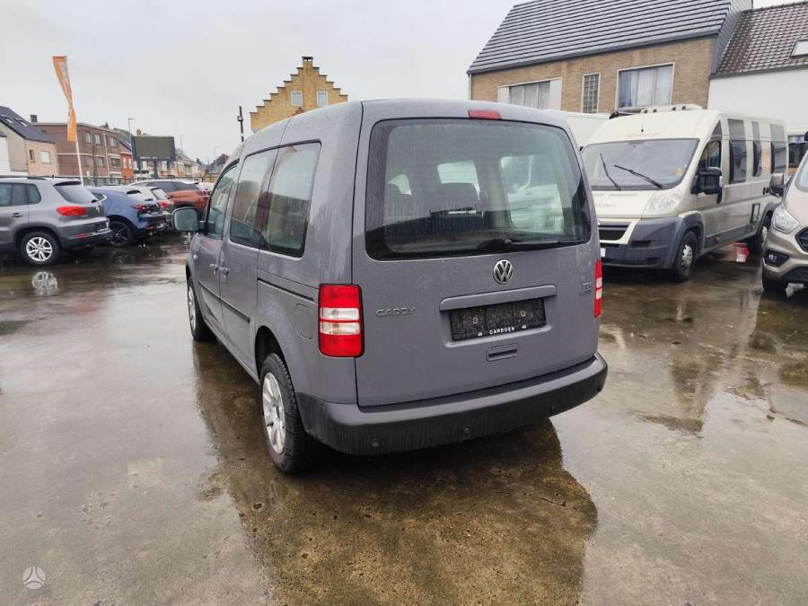 Pelēks Volkswagen Caddy 2011 Kauņa, ar dzinēja tilpumu 1.60 L un nobraukumu 270 tūkst. km par 4700 €, foto 7 vietnē AUTOMOTO.COM.LV