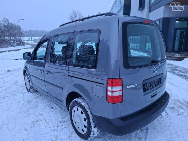 Grey Volkswagen Caddy 2011 in Vilnius, with an engine capacity of 1.60 L and mileage of 270 thousand km for 5650 €, photo 6 on AUTOMOTO.COM.LV