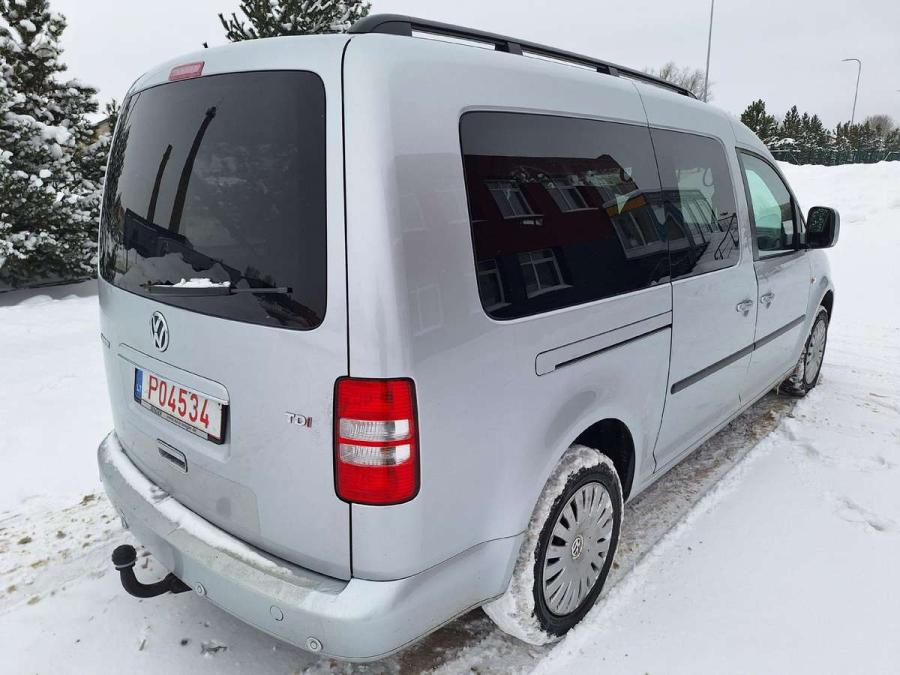 Pelēks Volkswagen Caddy 2011 Telšiai, ar dzinēja tilpumu 1.60 L un nobraukumu 280 tūkst. km par 6450 €, foto 5 vietnē AUTOMOTO.COM.LV