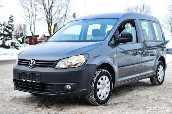 Pelēks Volkswagen Caddy 2011 Kretinga, ar dzinēja tilpumu 1.20 L un nobraukumu 221 tūkst. km par 5250 €, foto 1 vietnē AUTOMOTO.COM.LV