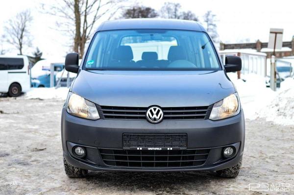 Pelēks Volkswagen Caddy 2011 Kretinga, ar dzinēja tilpumu 1.20 L un nobraukumu 221 tūkst. km par 5250 €, foto 2 vietnē AUTOMOTO.COM.LV