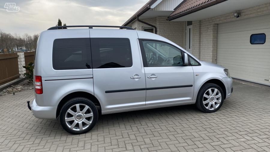 Pelēks Volkswagen Caddy 2011 Vilkaviškis, ar dzinēja tilpumu 1.60 L un nobraukumu 282 tūkst. km par 5350 €, foto 5 vietnē AUTOMOTO.COM.LV