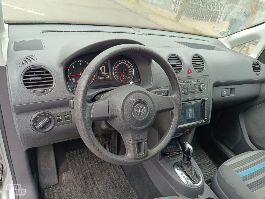 Grey Volkswagen Caddy 2011 in Telschi, with an engine capacity of 1.60 L and mileage of 232 thousand km for 6999 €, photo 18 on AUTOMOTO.COM.LV
