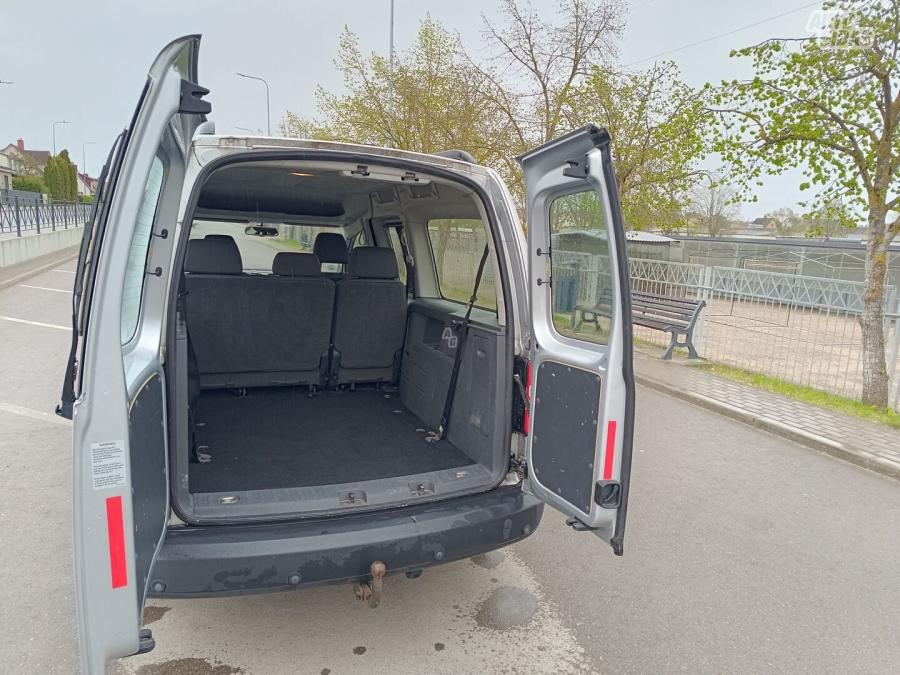 Grey Volkswagen Caddy 2011 in Telschi, with an engine capacity of 1.60 L and mileage of 232 thousand km for 6999 €, photo 24 on AUTOMOTO.COM.LV