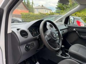 Pelēks Volkswagen Caddy 2011 Marijampole, ar dzinēja tilpumu 1.60 L un nobraukumu 318 tūkst. km par 5300 €, foto 17 vietnē AUTOMOTO.COM.LV