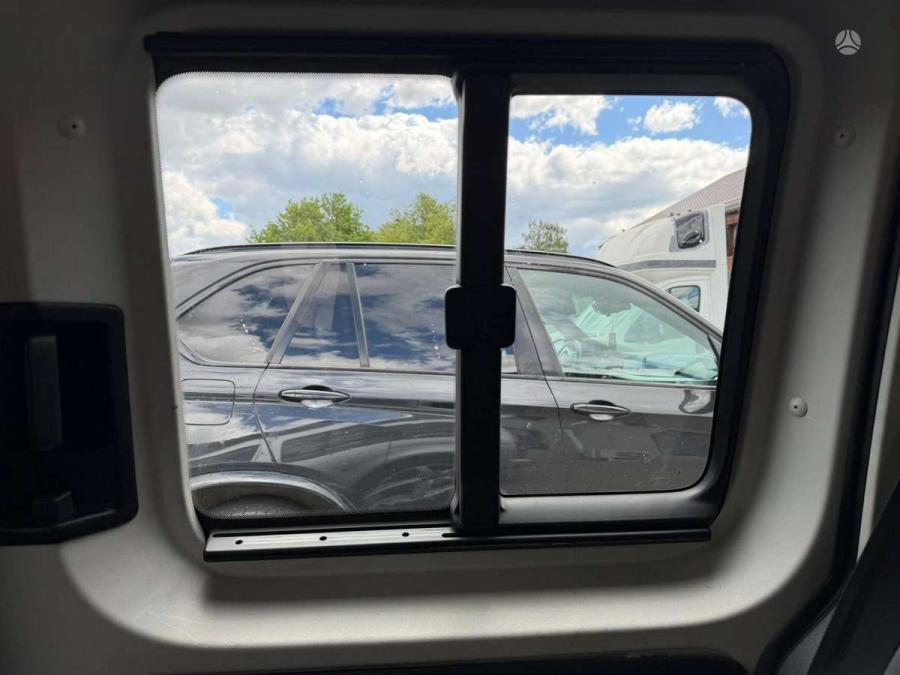 Pelēks Volkswagen Caddy 2011 Marijampole, ar dzinēja tilpumu 1.60 L un nobraukumu 318 tūkst. km par 5300 €, foto 19 vietnē AUTOMOTO.COM.LV