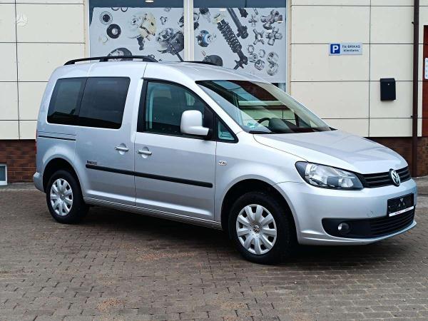 Grey Volkswagen Caddy 2011 in Kretinga, with an engine capacity of 1.60 L and mileage of 244 thousand km for 6100 €, photo 3 on AUTOMOTO.COM.LV