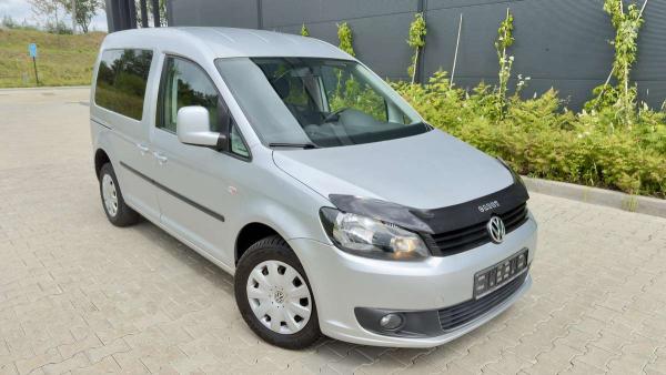 Grey Volkswagen Caddy 2011 in Vilnius, with an engine capacity of 1.60 L and mileage of 240 thousand km for 5990 €, photo 2 on AUTOMOTO.COM.LV