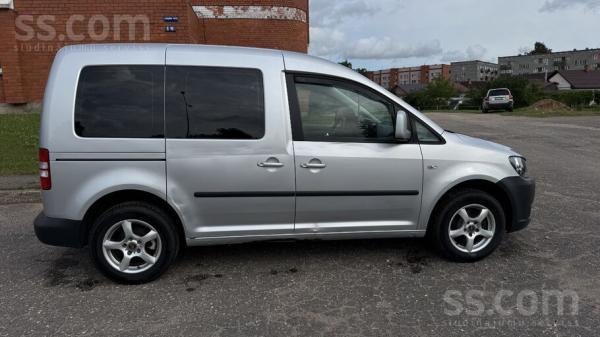 Grey Volkswagen Caddy 2011 in Kraslava, with an engine capacity of 1.20 L and mileage of 246 thousand km for 4200 €, photo 6 on AUTOMOTO.COM.LV