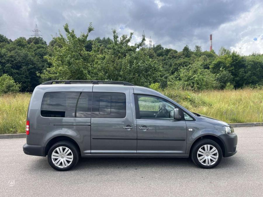 Pelēks Volkswagen Caddy 2011 Viļņa, ar dzinēja tilpumu 1.60 L un nobraukumu 211 tūkst. km par 8350 €, foto 5 vietnē AUTOMOTO.COM.LV