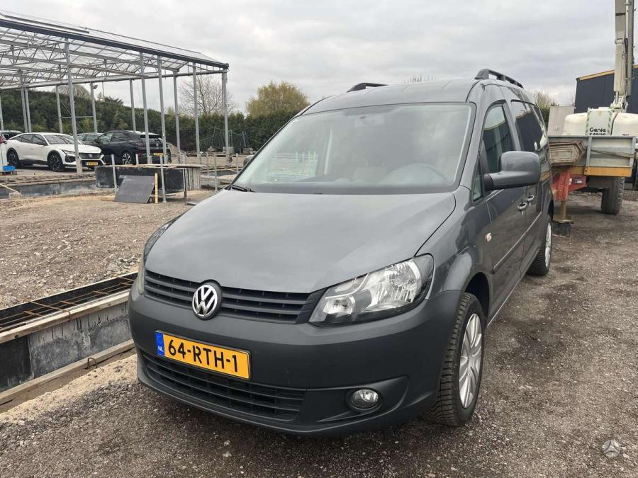 Pelēks Volkswagen Caddy 2011 Viļņa, ar dzinēja tilpumu 1.60 L un nobraukumu 211 tūkst. km par 8350 €, foto 37 vietnē AUTOMOTO.COM.LV