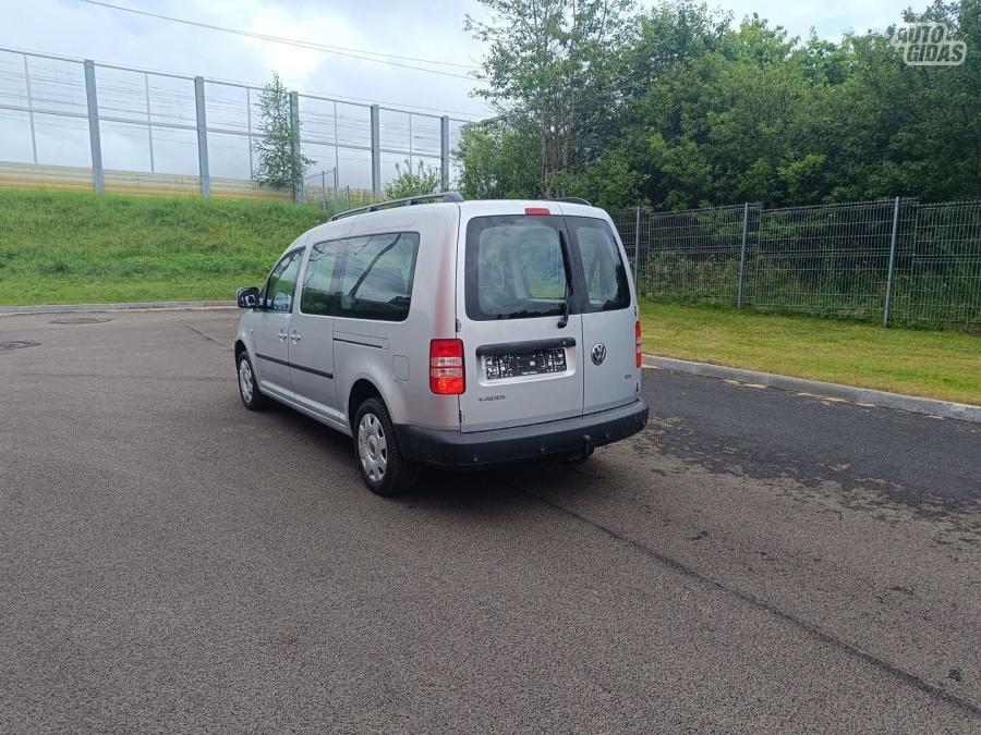 Grey Volkswagen Caddy 2011 in Telschi, with an engine capacity of 1.60 L and mileage of 232 thousand km for 6700 €, photo 6 on AUTOMOTO.COM.LV