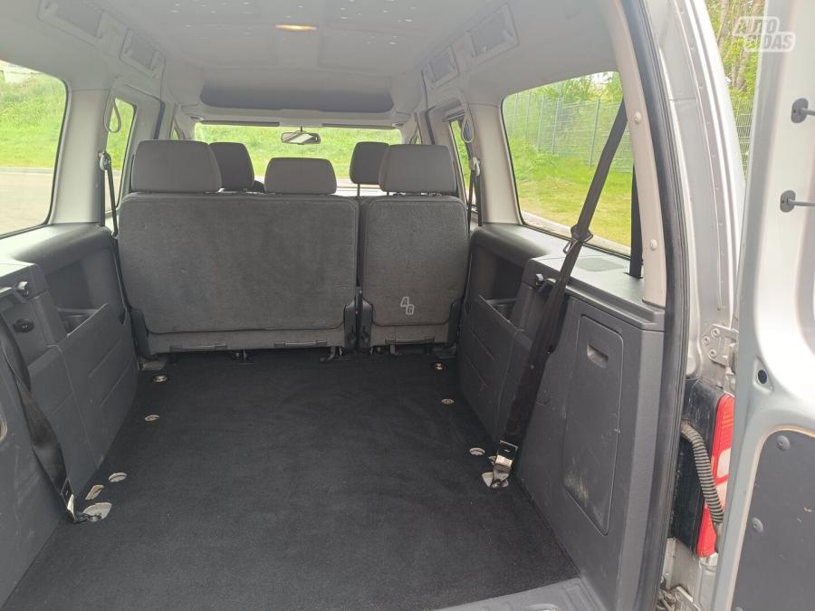 Grey Volkswagen Caddy 2011 in Telschi, with an engine capacity of 1.60 L and mileage of 232 thousand km for 6700 €, photo 21 on AUTOMOTO.COM.LV