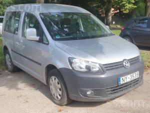 Grey Volkswagen Caddy 2011 in Riga, with an engine capacity of 1.60 L and mileage of 244 thousand km for 4200 €, photo 3 on AUTOMOTO.COM.LV