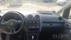 Grey Volkswagen Caddy 2011 in Riga, with an engine capacity of 1.60 L and mileage of 244 thousand km for 4200 €, photo 7 on AUTOMOTO.COM.LV