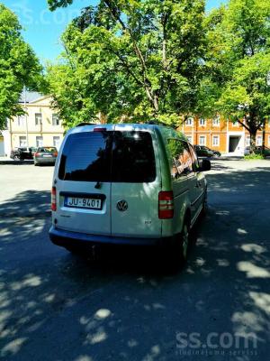 Grey Volkswagen Caddy 2011 in Riga, with an engine capacity of 1.60 L and mileage of 318 thousand km for 4000 €, photo 5 on AUTOMOTO.COM.LV