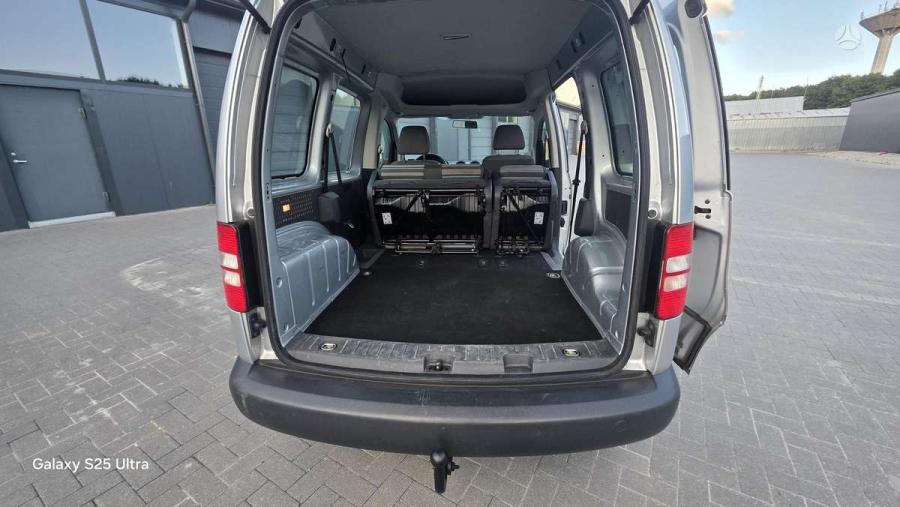 Pelēks Volkswagen Caddy 2011 Klaipėda, ar dzinēja tilpumu 1.20 L un nobraukumu 232 tūkst. km par 4590 €, foto 10 vietnē AUTOMOTO.COM.LV