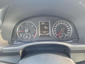 Grey Volkswagen Caddy 2011 in Raseiniai, with an engine capacity of 1.60 L and mileage of 348 thousand km for 4650 €, photo 9 on AUTOMOTO.COM.LV