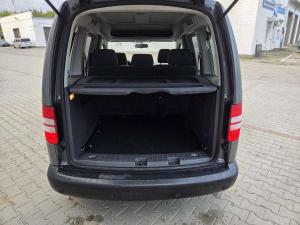 Grey Volkswagen Caddy 2011 in Siauliai, with an engine capacity of 1.60 L and mileage of 209 thousand km for 5700 €, photo 14 on AUTOMOTO.COM.LV