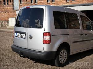 Grey Volkswagen Caddy 2011 in Liepaja, with an engine capacity of 1.60 L and mileage of 392 thousand km for 4000 €, photo 8 on AUTOMOTO.COM.LV