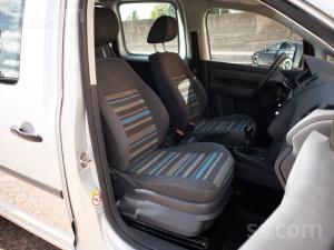 Grey Volkswagen Caddy 2011 in Liepaja, with an engine capacity of 1.60 L and mileage of 392 thousand km for 4000 €, photo 13 on AUTOMOTO.COM.LV