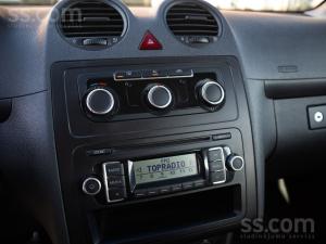 Grey Volkswagen Caddy 2011 in Liepaja, with an engine capacity of 1.60 L and mileage of 392 thousand km for 4000 €, photo 22 on AUTOMOTO.COM.LV