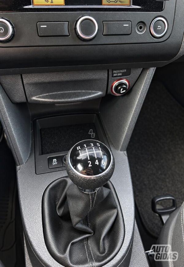 Grey Volkswagen Caddy 2011 in Vilnius, with an engine capacity of 1.60 L and mileage of 227 thousand km for 5900 €, photo 11 on AUTOMOTO.COM.LV