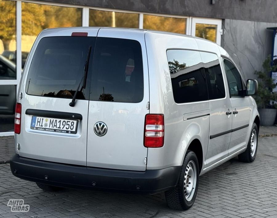 Grey Volkswagen Caddy 2011 in Radviliskis, with an engine capacity of 1.60 L and mileage of 248 thousand km for 6250 €, photo 11 on AUTOMOTO.COM.LV