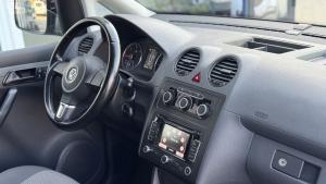 Grey Volkswagen Caddy 2011 in Radviliskis, with an engine capacity of 1.60 L and mileage of 248 thousand km for 6250 €, photo 15 on AUTOMOTO.COM.LV