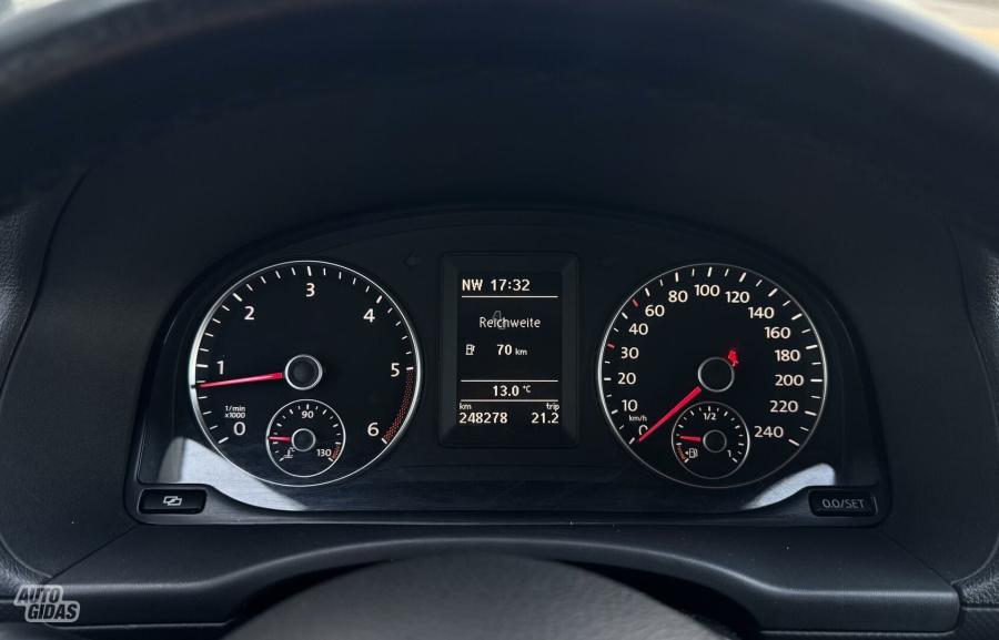 Grey Volkswagen Caddy 2011 in Radviliskis, with an engine capacity of 1.60 L and mileage of 248 thousand km for 6250 €, photo 19 on AUTOMOTO.COM.LV