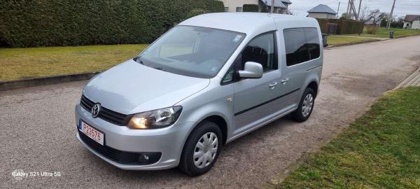 Pelēks Volkswagen Caddy 2012 Kėdainiai, ar dzinēja tilpumu 1.60 L un nobraukumu 239 tūkst. km par 6499 €, foto 1 vietnē AUTOMOTO.COM.LV