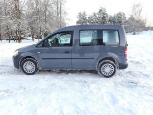 Pelēks Volkswagen Caddy 2012 Viļņa, ar dzinēja tilpumu 1.60 L un nobraukumu 410 tūkst. km par 3950 €, foto 5 vietnē AUTOMOTO.COM.LV