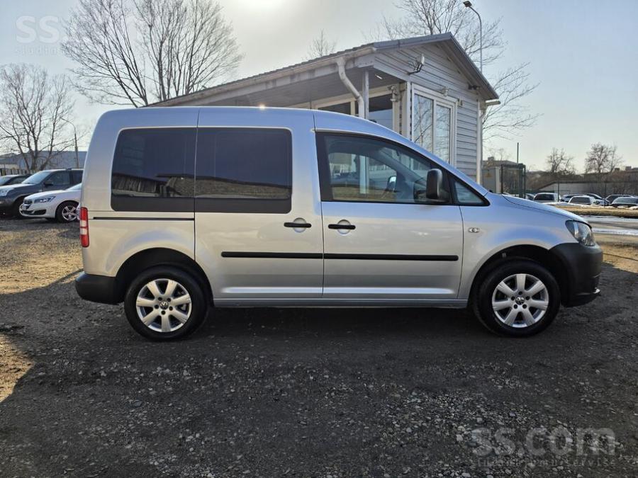 Grey Volkswagen Caddy 2012 in Rezekne, with an engine capacity of 1.60 L and mileage of 0 thousand km for 4700 €, photo 1 on AUTOMOTO.COM.LV