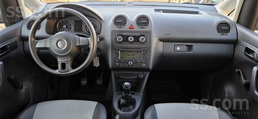 Grey Volkswagen Caddy 2012 in Rezekne, with an engine capacity of 1.60 L and mileage of 0 thousand km for 4700 €, photo 13 on AUTOMOTO.COM.LV