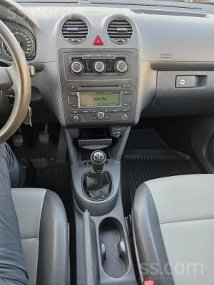 Grey Volkswagen Caddy 2012 in Rezekne, with an engine capacity of 1.60 L and mileage of 0 thousand km for 4700 €, photo 17 on AUTOMOTO.COM.LV