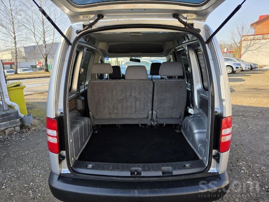 Grey Volkswagen Caddy 2012 in Rezekne, with an engine capacity of 1.60 L and mileage of 0 thousand km for 4700 €, photo 19 on AUTOMOTO.COM.LV