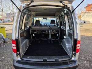 Grey Volkswagen Caddy 2012 in Rezekne, with an engine capacity of 1.60 L and mileage of 0 thousand km for 4700 €, photo 20 on AUTOMOTO.COM.LV